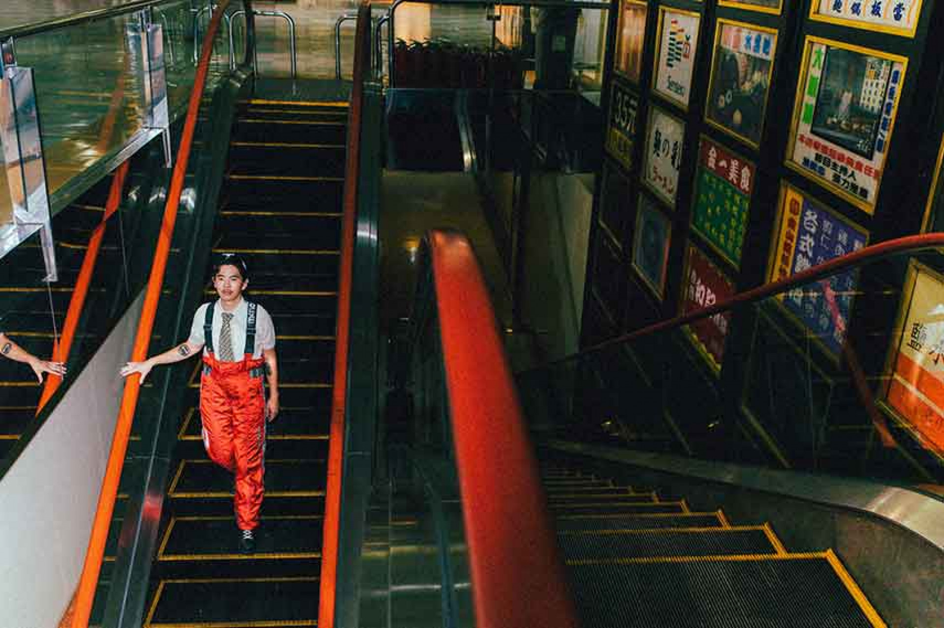 MTV音樂頻道 | 音樂創作人FunkyMo睽違五年推出全新台語專輯《物件，所在》 打造老派真情復古搖擺風格